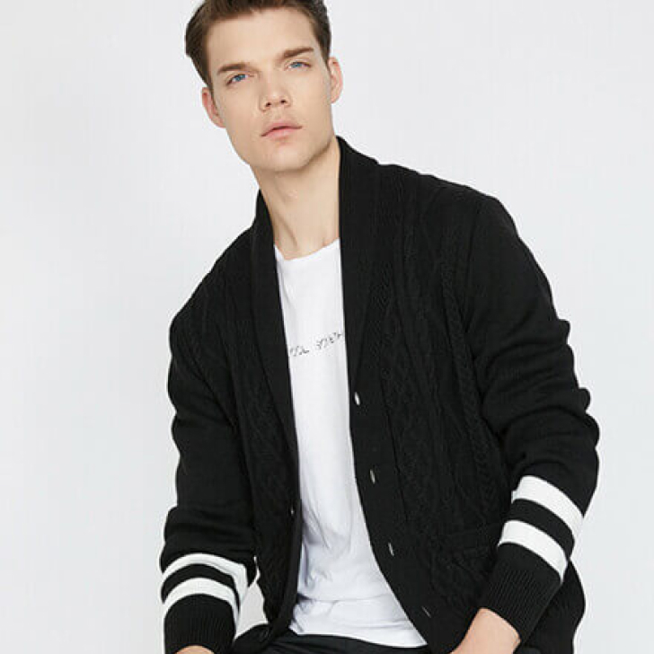 E-Commerce | React + Tailwind